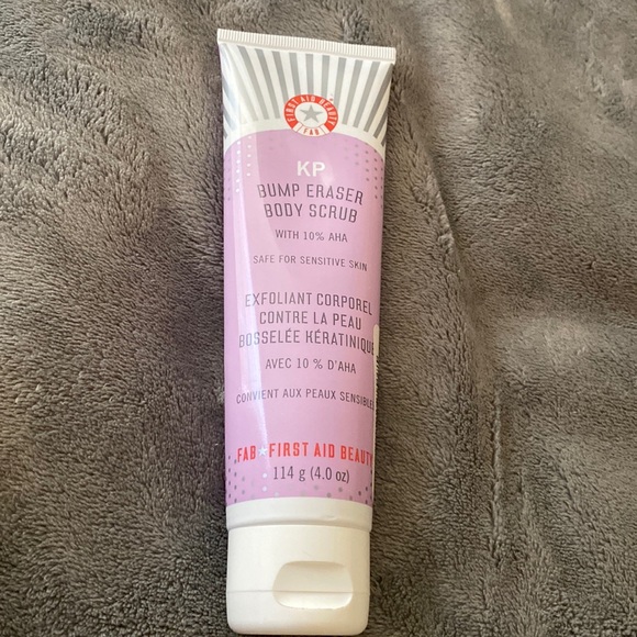 First Aid Beauty | Skincare | First Aid Beauty Kp Bump Eraser Body ...
